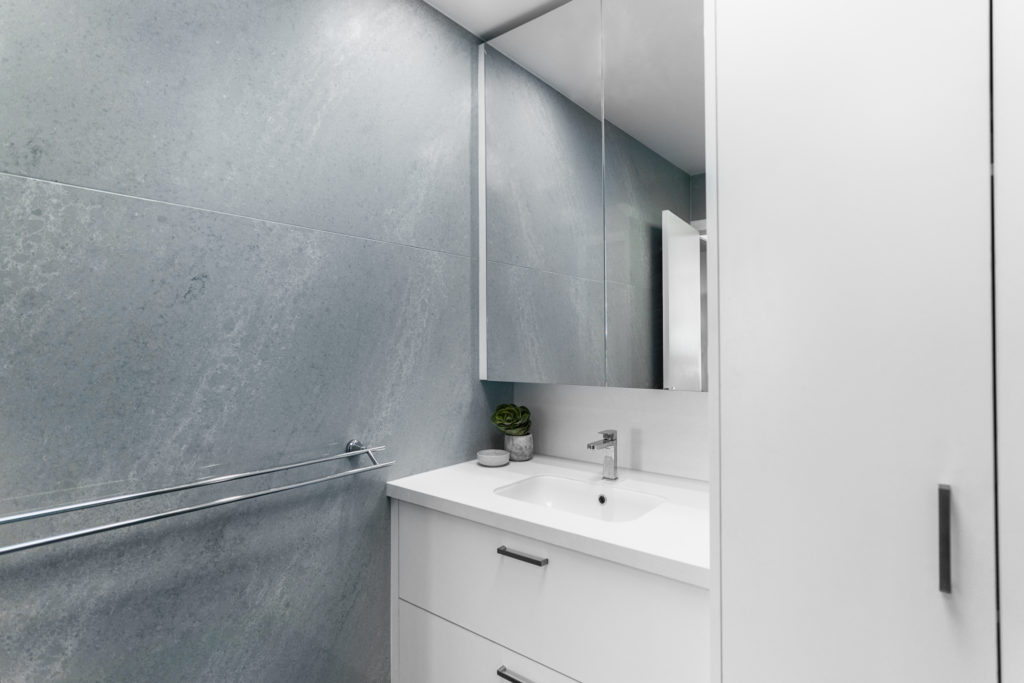 Lisa's Bathroom (Mount Cemento) | StoneCraft Kitchen & Bath